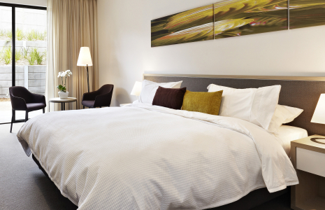 Flinders Hotel Voucher Sales, Flinders - VoucherCart - Stay & Bathe ...