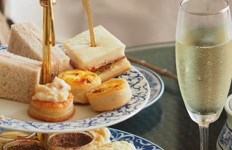 Holiday Inn Rochester Voucher Sales, Kent - VoucherCart - Afternoon Tea ...