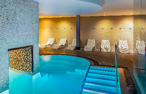 DoubleTree by Hilton Hotel & Spa Chester Voucher Sales, Chester ...